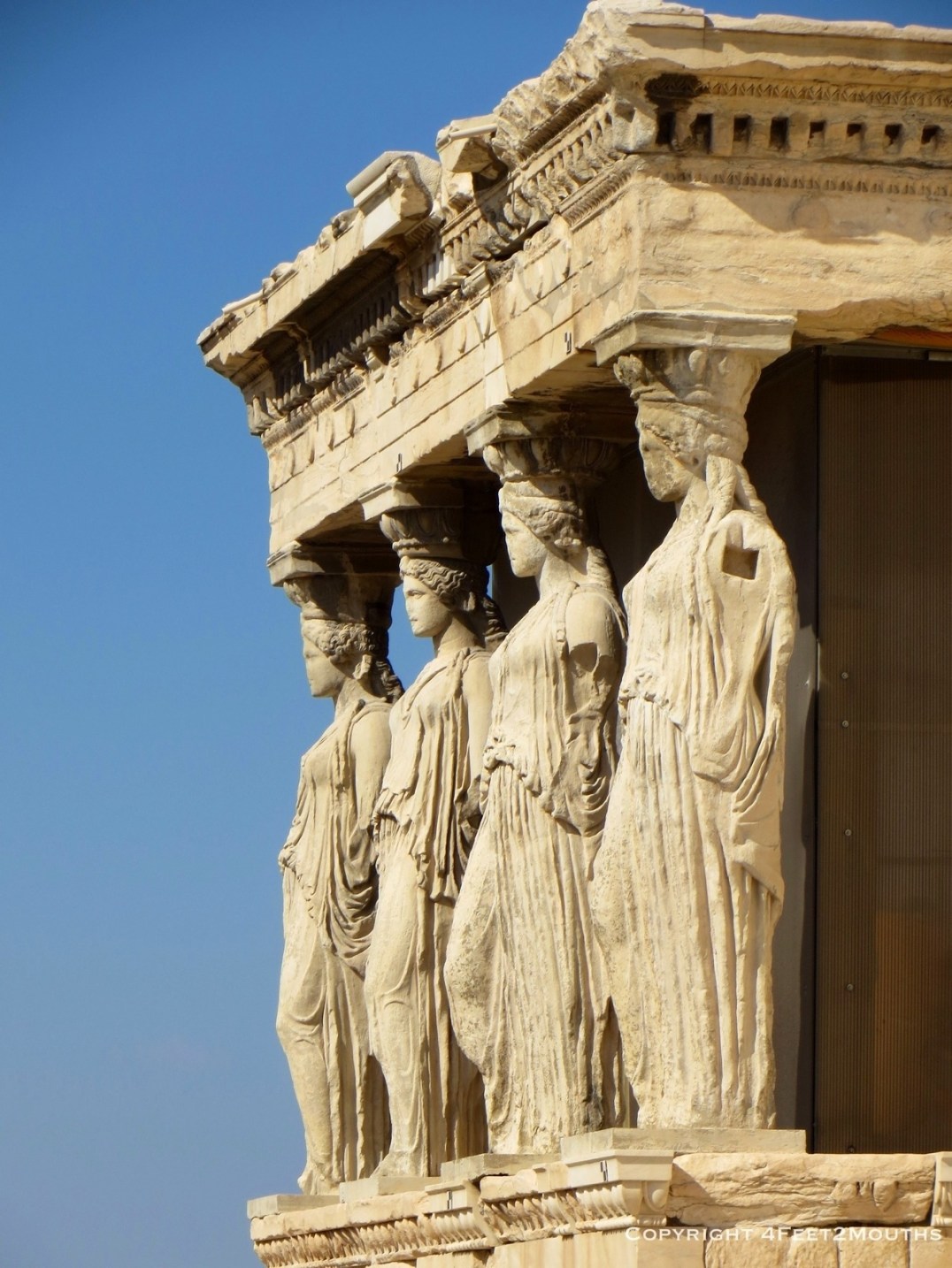 It’s All Greek To Me In Athens (by Ναθεν) | 4 feet 2 mouths